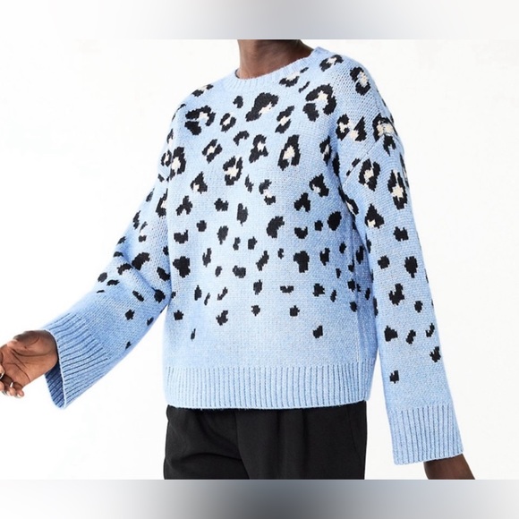 Nine West | Sweaters | Nine West Blue Leopard Print Sweater Sz Xxl ...